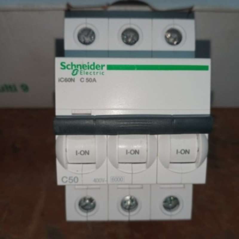 Promo Schneider Mcb Ic60n 3pole 25 - 63 Ampere / Breaker 3phase 3kutub 6ka - 63a Diskon 50% Di ...