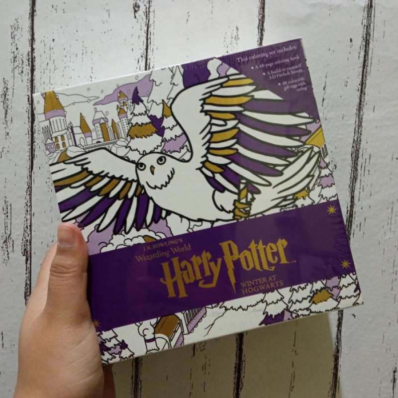 Promo Winter At Hogwarts Coloring Box Set Diskon 27% Di Seller Huka ...