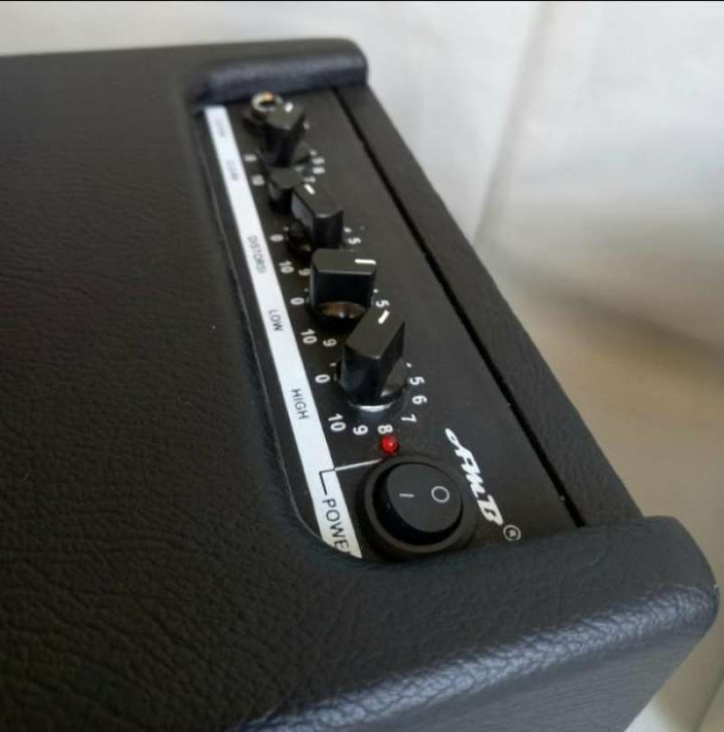 Promo Ampli Mini Gitar Dan Bass Akustik Elektrik Ukuran 5 Inch Diskon ...