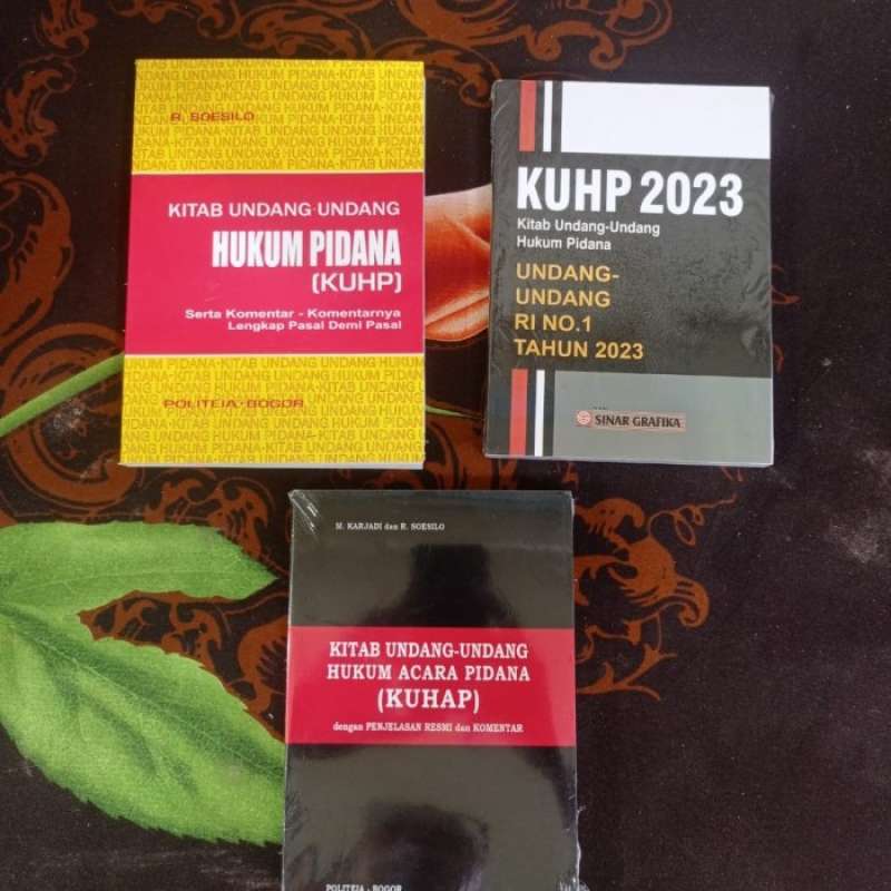Jual 3 Buku Paket Kuhp 2023, Kuhp, Dan Kuhap. By. R. Soesilo Sh Di Seller Noelle - Cengkareng ...