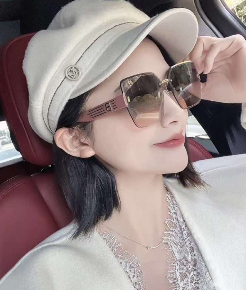 Promo - Kacamata Hitam Wanita Model Kotak Rimless Anti Uv El0080 - Klat ...