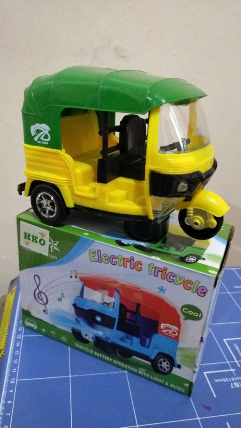 Jual Mainan Bajaj Jalan Nyalah N Suara Bump & Go Miniatur Bajaj Merah ...