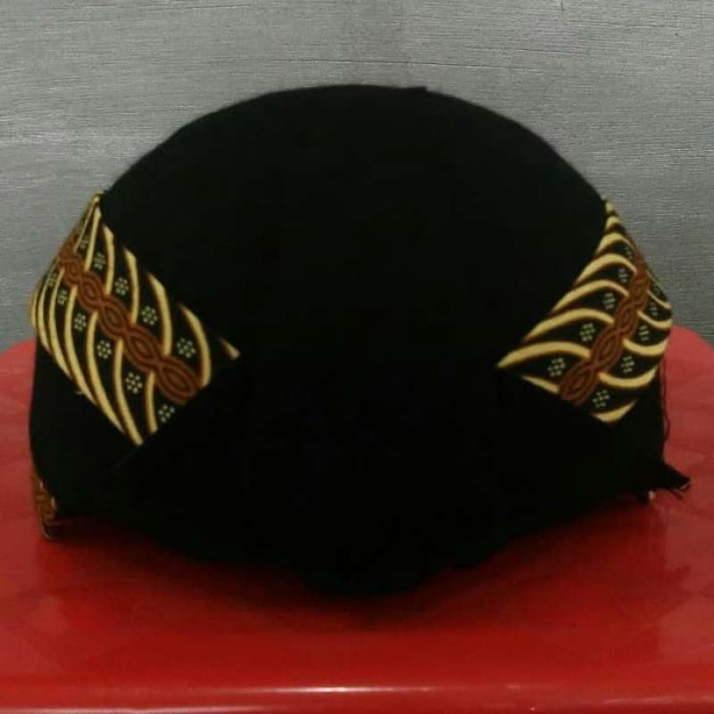 Jual Blangkon Samurai Kuning Solo/blangkon Adat Jawa / Blangkon Jogja ... Jual Blangkon Samurai Kuning Solo/blangkon Adat Jawa / Blangkon Jogja ...
