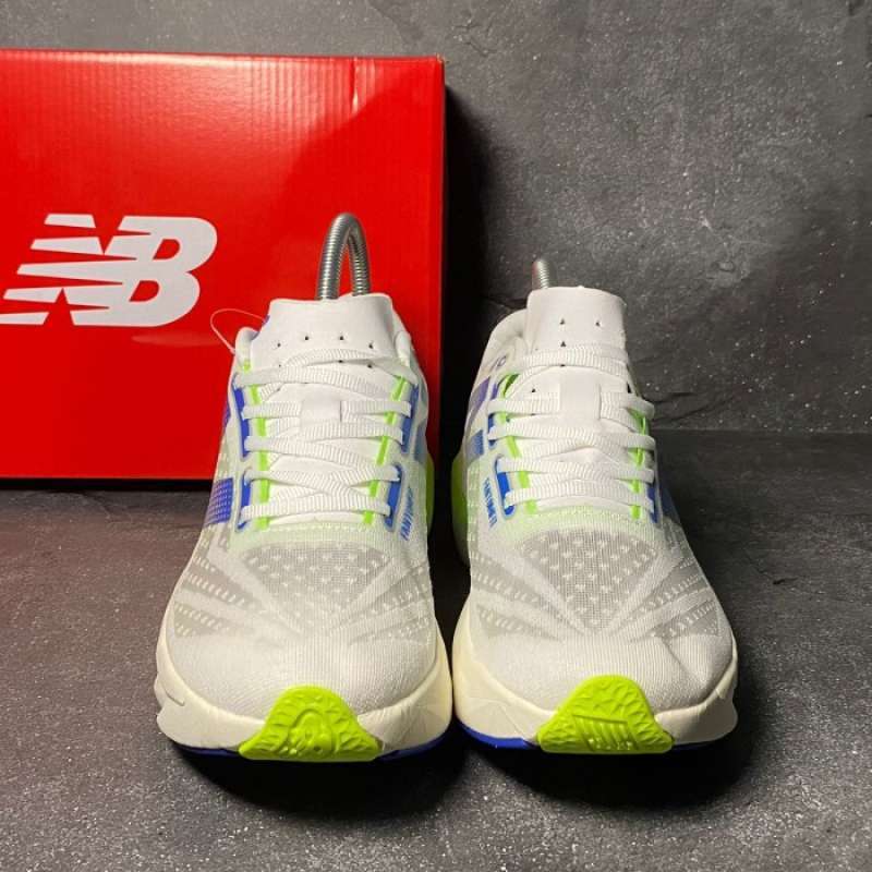 Promo Sepatu Runing Nb Fuellcell Sc Elite V4 White Blue - A, 39 Diskon ...