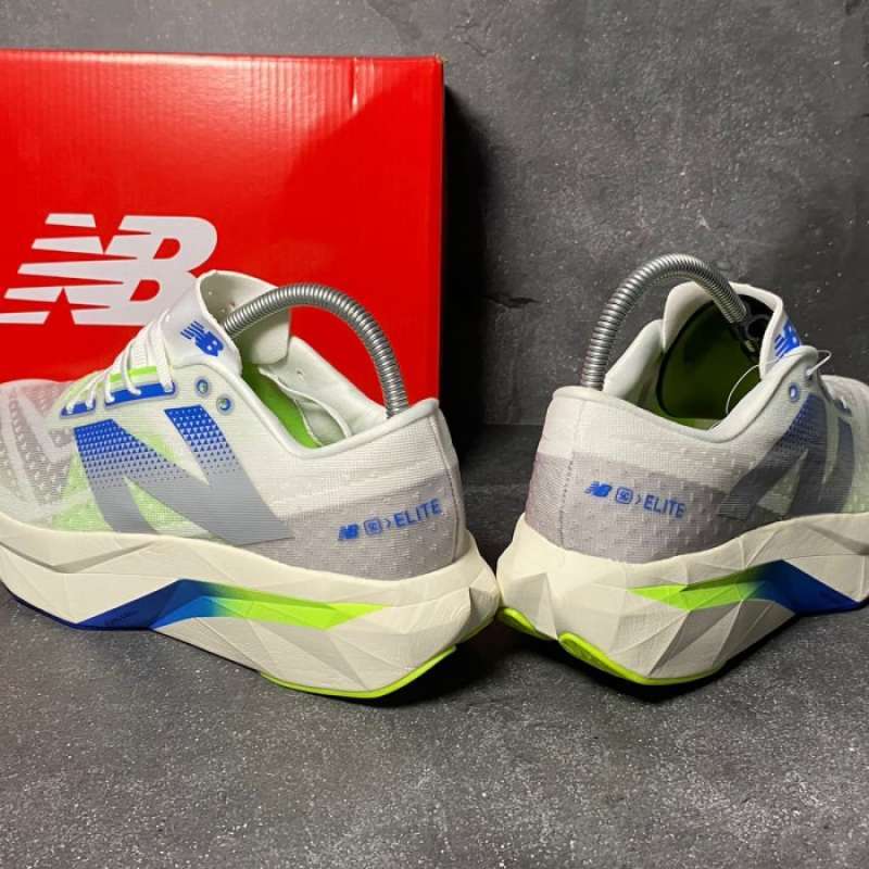 Promo Sepatu Runing Nb Fuellcell Sc Elite V4 White Blue - A, 39 Diskon ...