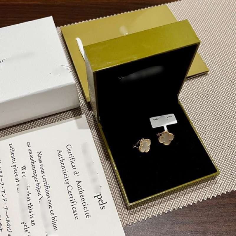 Jual Earring Van Cleef & Arpels Vca Box Fullset 5 Vintage Alhambra ...