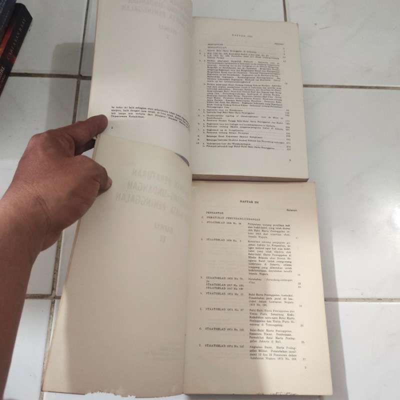 Jual Himpunan Peraturan Perundang-undangan Balai Harta Peninggalan 1-2 Di Seller Regstore ...