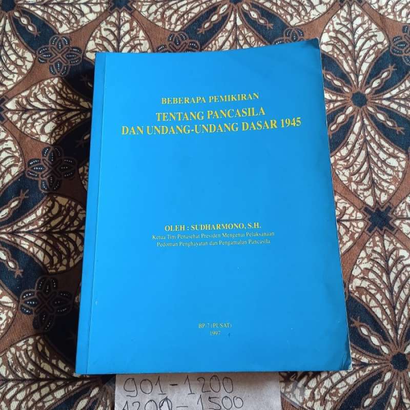 Jual Beberapa Pemikiran Tentang Pancasila Dan Undang - Undang Dasar ...