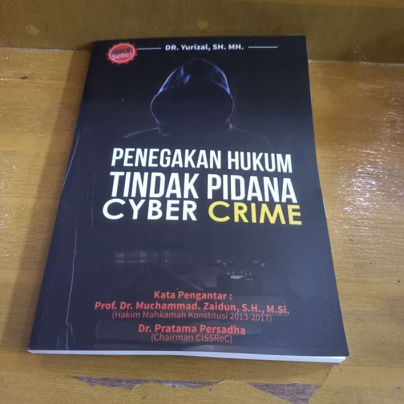 Jual Buku Penegakan Hukum Tindak Pidana Cyber Crime Yurizal Best Seller ...