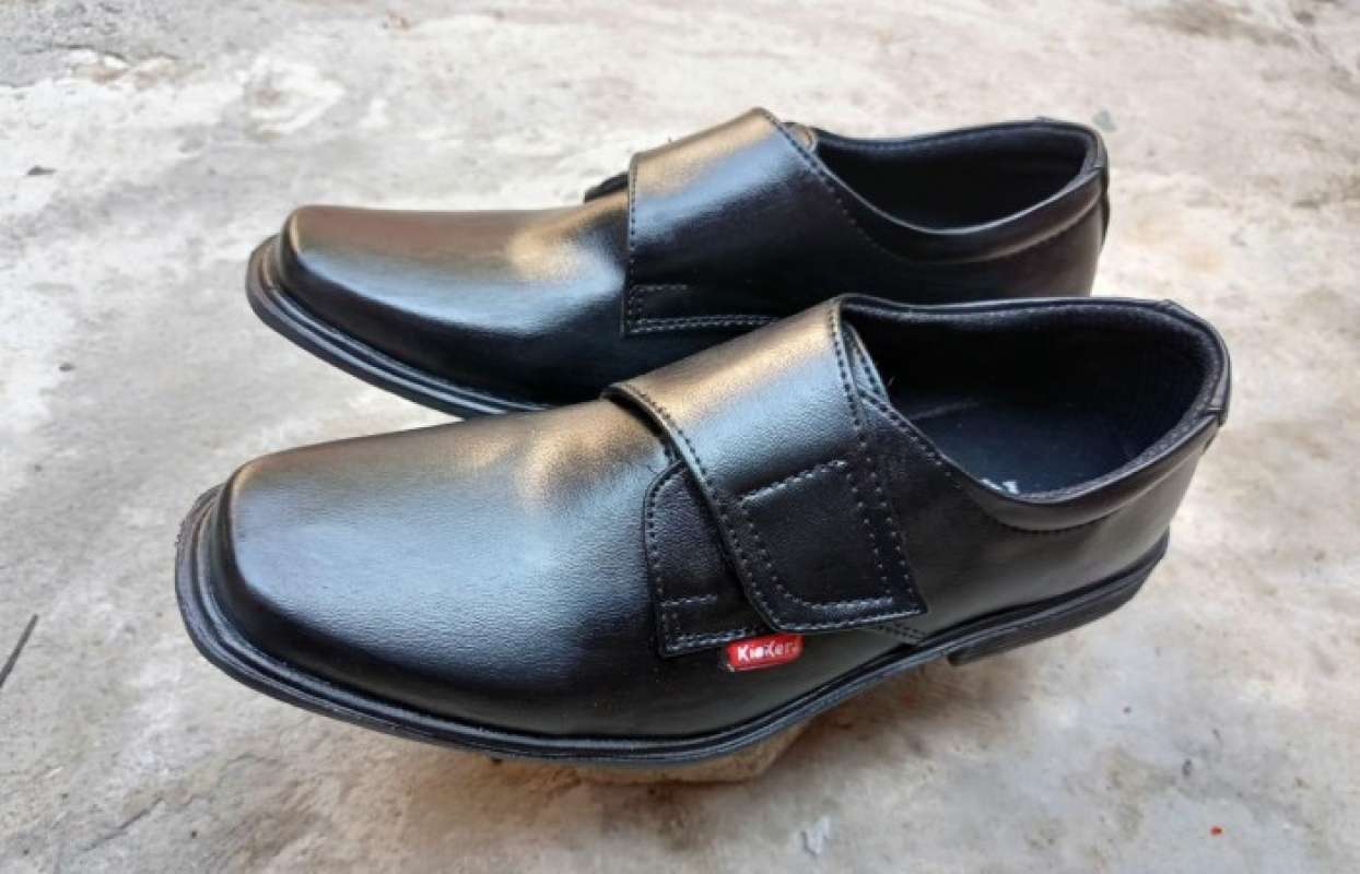 Jual Sepatu Pantofel Kerja Pria Size Kecil Anak Sekolah Laki - Selop 34 ...