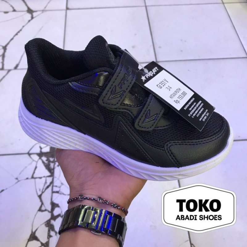 Jual Sepatu Sekolah Anak Pro Att Terbaru Hitam Putih / Sepatu Anak ...