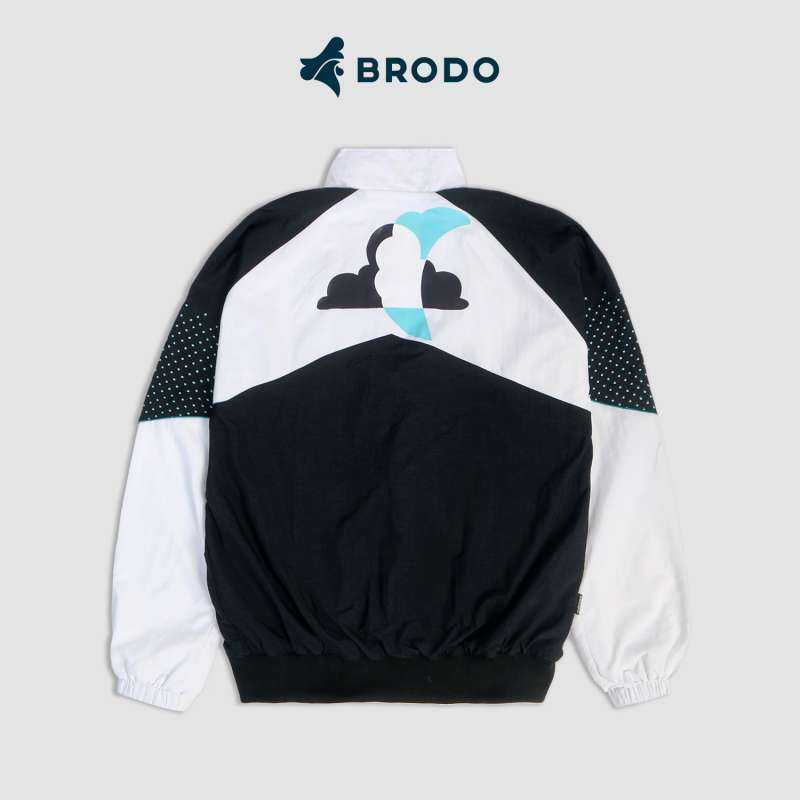 Promo Brodo - Brodo X Kevinswork Training Jacket - S Diskon 15% Di ...
