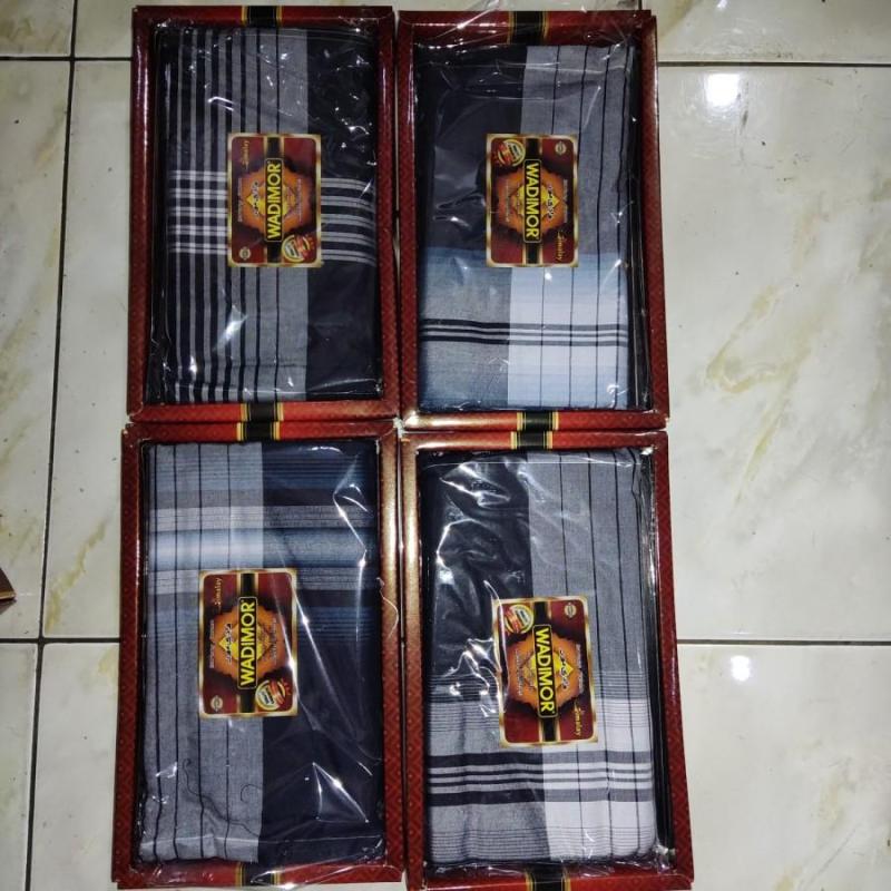 Jual Sarung Tenun Kain Sarung Wadimor Kekinian Terbaru - Harga Promo ...