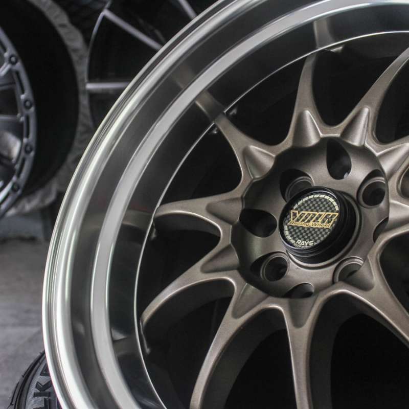 Jual Velg Mobil Ring 17 Rep Volk Rays Ce 28 Retro Matte Bronze Di ...