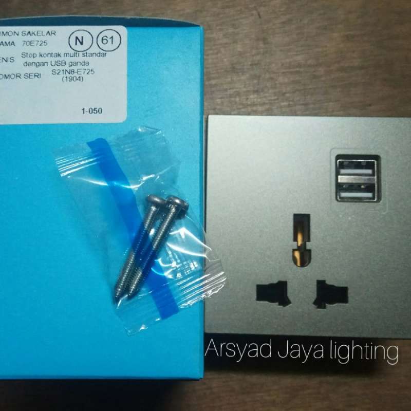 Promo STOPKONTAK Multistandar + USB ganda Simon i7 grey Diskon 23% di Seller Listrica Store ...