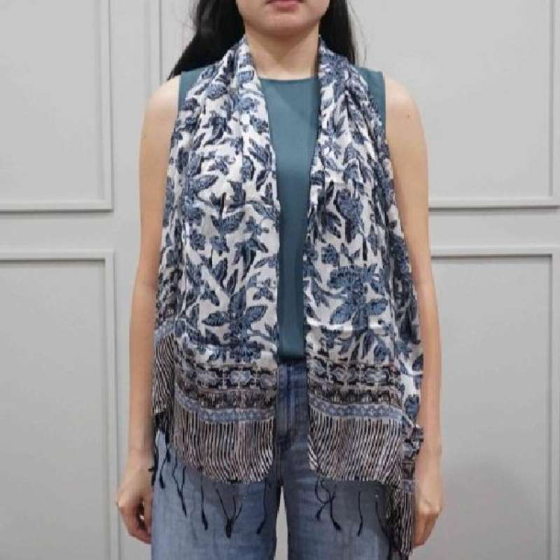 Jual Selendang Batik Sutra Model Terbaru & Kekinian - Harga Diskon Juni ...