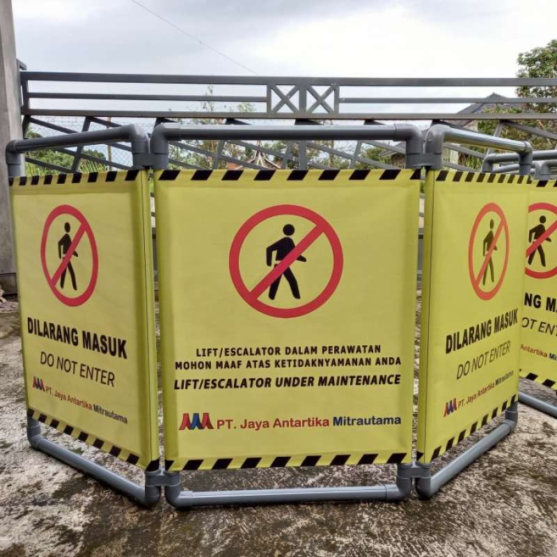 Jual Safety Baricade Khusus Pesanan Pt. Jaya Antartika Mitrautama Di ...