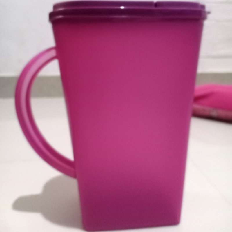 Promo Tupperware Pitcher 3,7 Liter Diskon 23% di Seller Anabel Storee ...