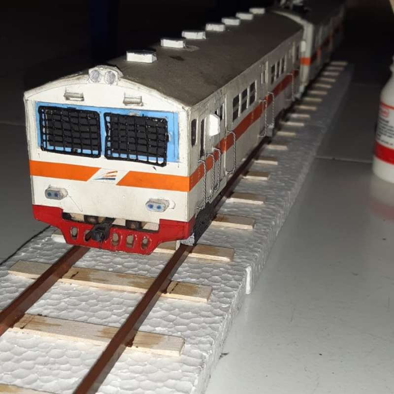Promo miniatur kereta miniatur krl rheostatik papercraft miniatur ...