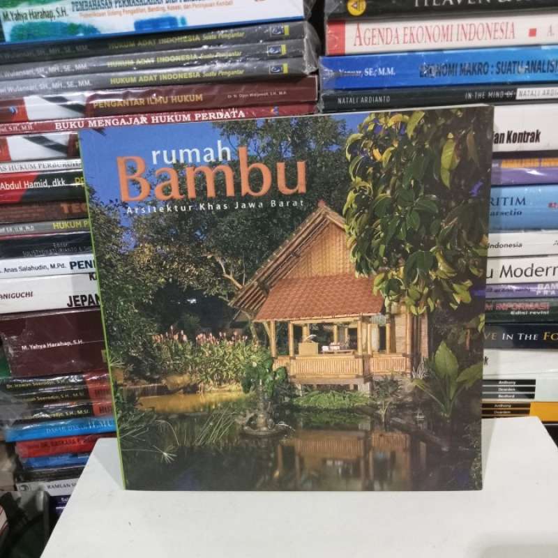 Promo Buku RUMAH BAMBU ARSITEKTUR KHAS JAWA BARAT. Diskon 23% di Seller ...