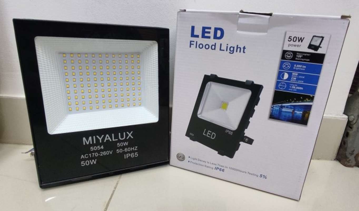 Promo Lampu Sorot Led 50watt Smd - Miyalux. Putih. Warm White Diskon 29 ...