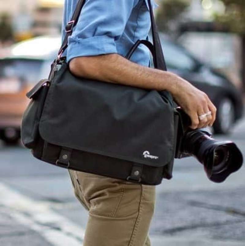 Promo Lowepro Urban Reporter 350 Camera Messenger Bag Diskon 23% Di ...