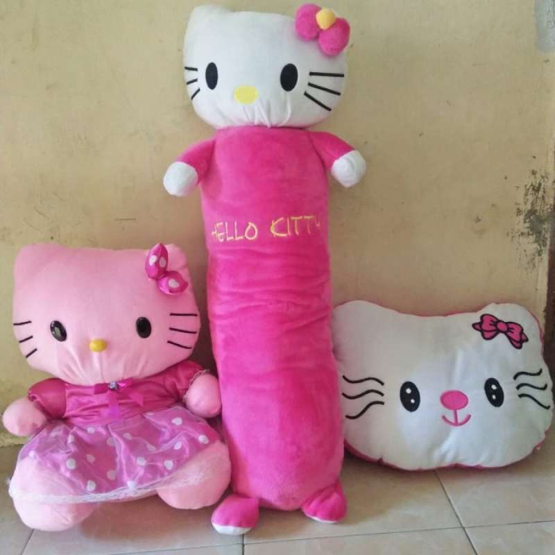 Bantal Guling Hello Kitty