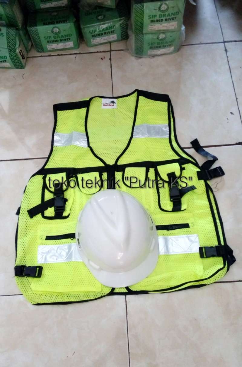 Promo Paket Rompi Proyek Saku Banyak Plus Helm Proyek Bisa Pilih Warna ...