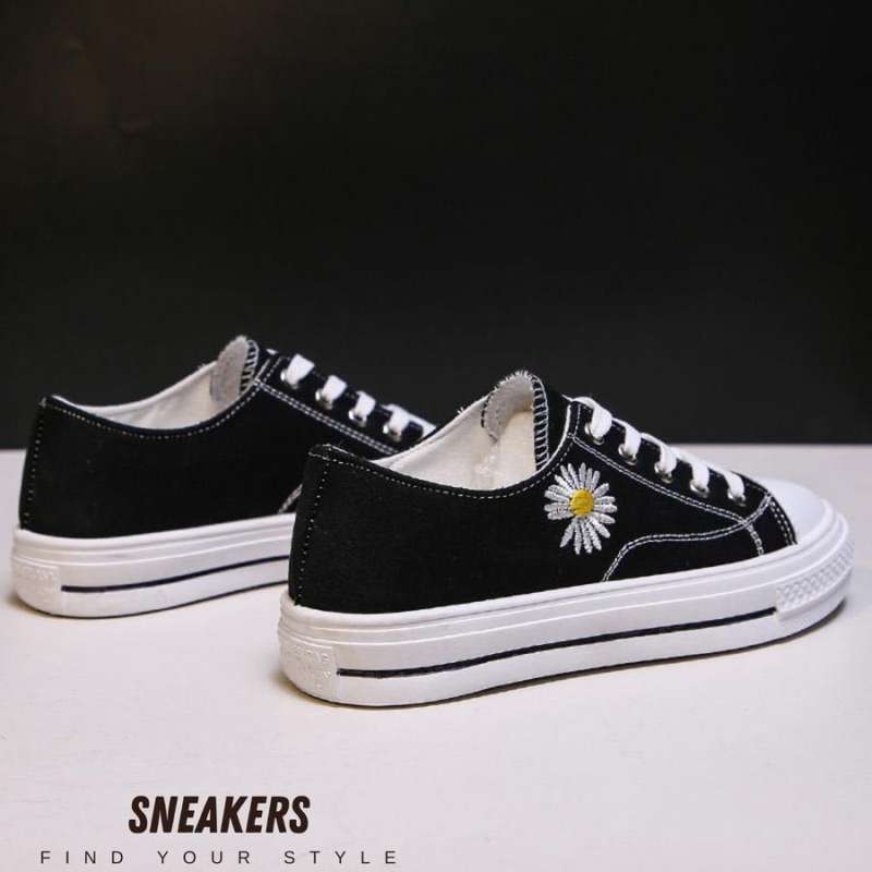 Jual Sepatu Ootd Simple Dan Keren Wanita Di Seller 3sa.co ...