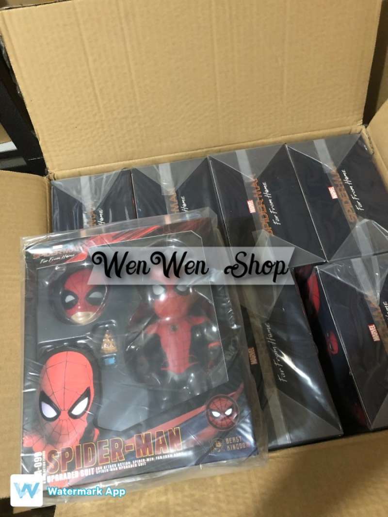 Promo EGG ATTACK ACTION SPIDERMAN FAR FROM HOME SPIDER-MAN UPD SUIT 099 ...