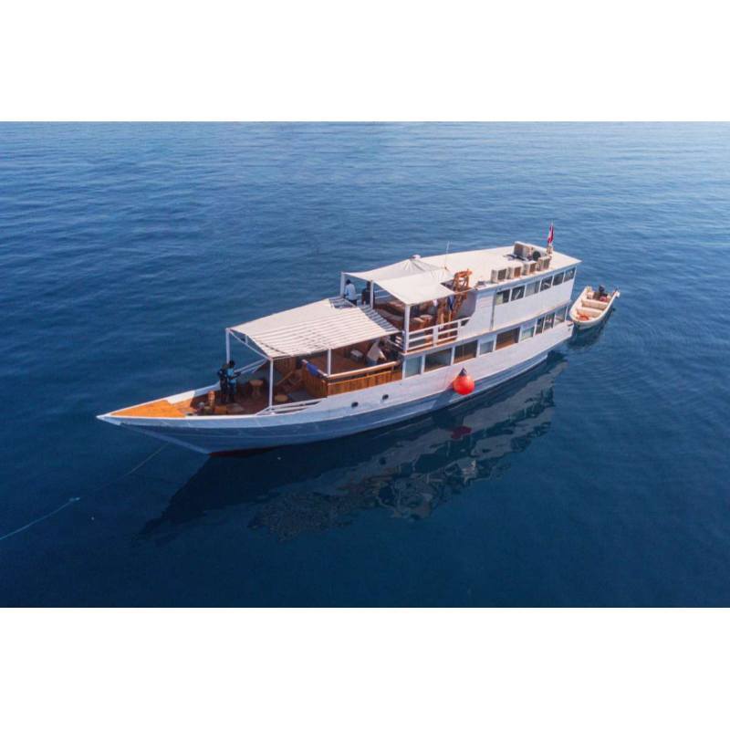 Jual Paket Travel Tour Liburan Labuan Bajo Indonesia 3D2N Open Trip (Amalfi Deluxe Boat) di ...
