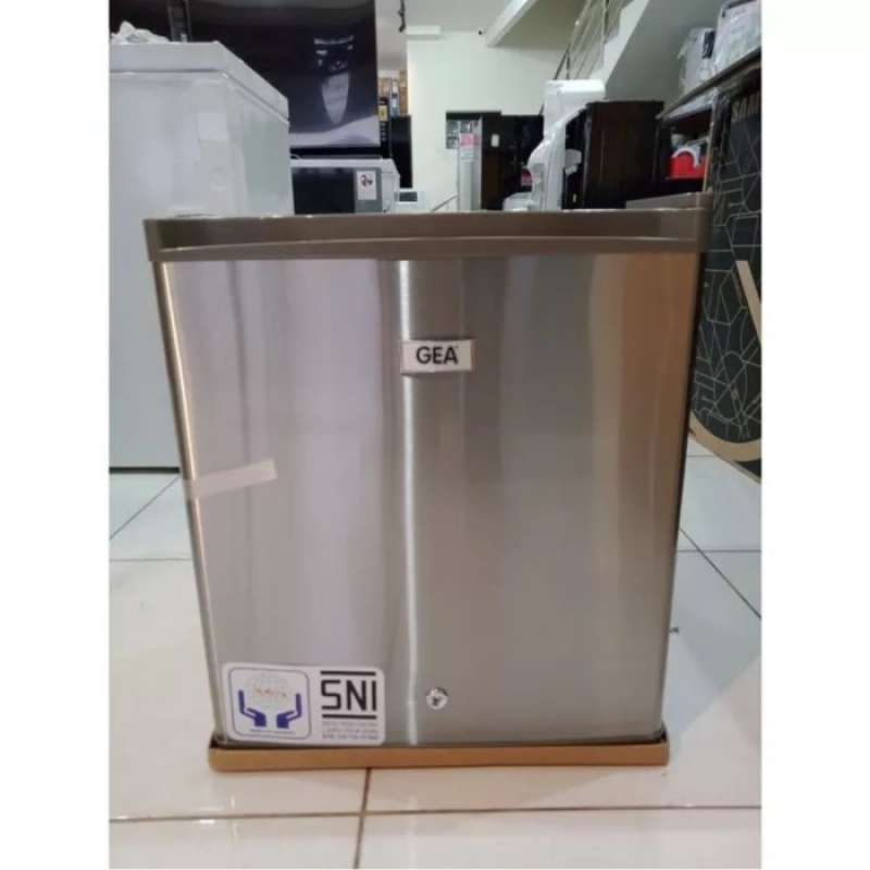 Promo Kulkas Portable Gea Rs-06Dr Kulkas Mini Bar Silver Terbaik Diskon ...
