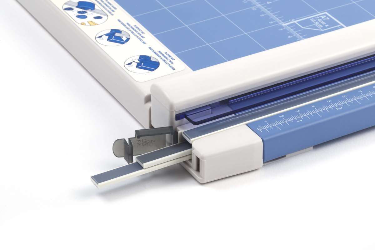 Jual Pemotong Kertas Carl Type RT-200 Rotary Disk Cutter di Seller ...