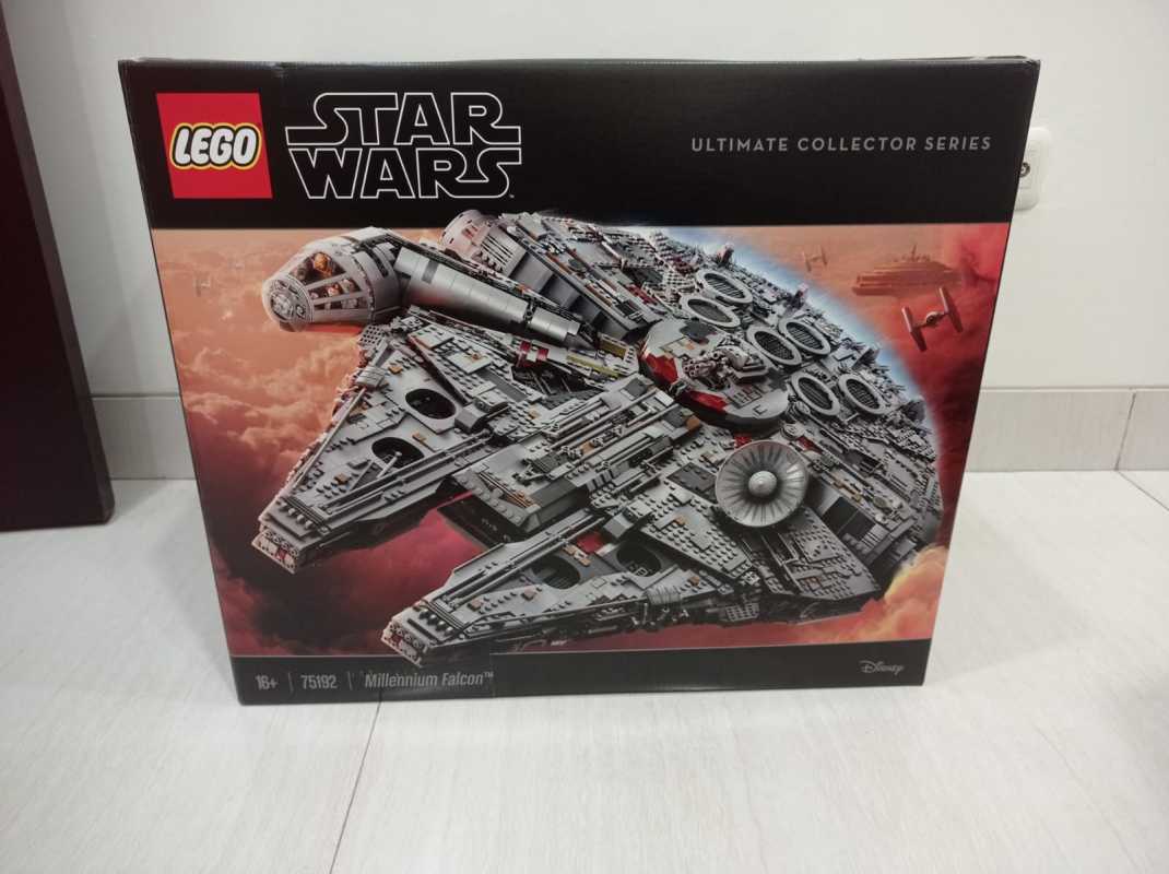 Jual [Bad Box] LEGO 75192 Millennium Falcon di Seller Sven & Finn ...