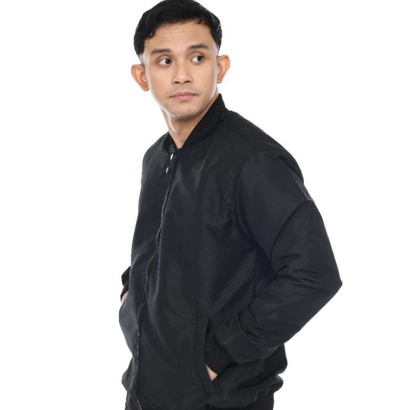 Jual Jaket bomber pria polos - bomber jacket pria wanita bahan taslan ... Jual Jaket bomber pria polos - bomber jacket pria wanita bahan taslan ...