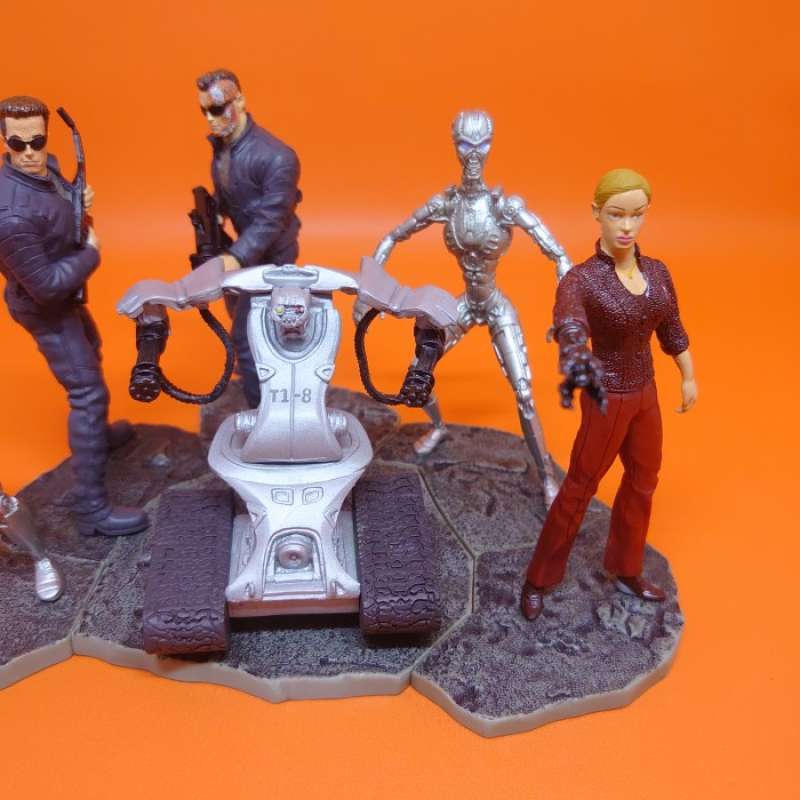 Promo TERMINATOR 3 RISE OF THE S FIGURINES COMPLETE SET 6 Diskon 23% di ...