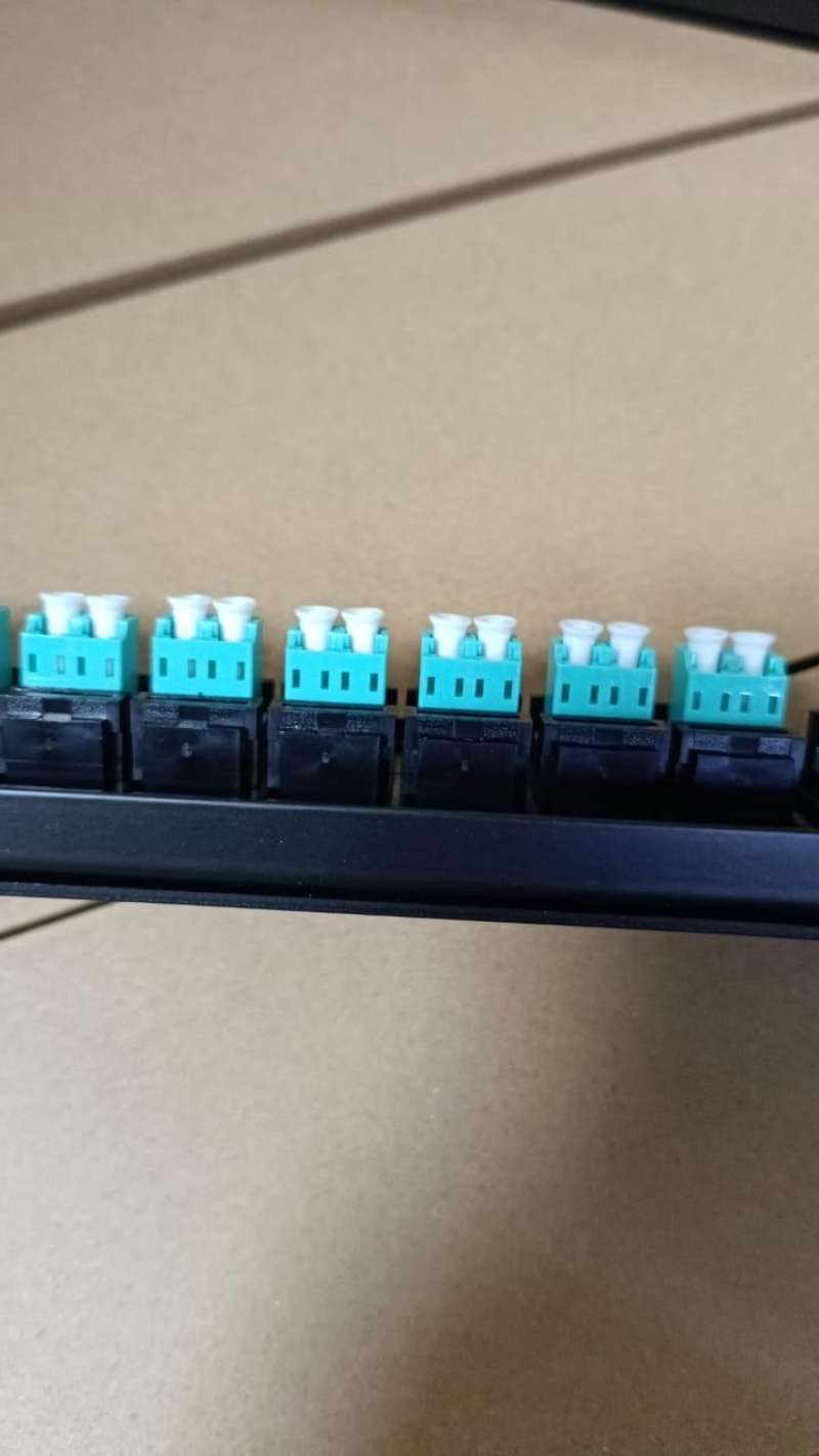 Jual Patch Panel Fiber Optik 24 Core 48 Core Lc 1 U Rack Mount - Biru ...