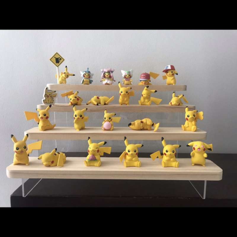 Promo Terlaris Wood + Acrylic 4 Tier Step Figurine , Popmart , Pokemon ...