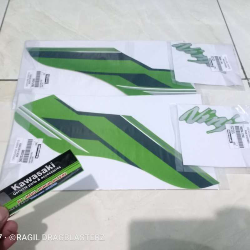Promo Striping Stiker Tangki Set New Ninja Rr Hijau 2015 Original ...