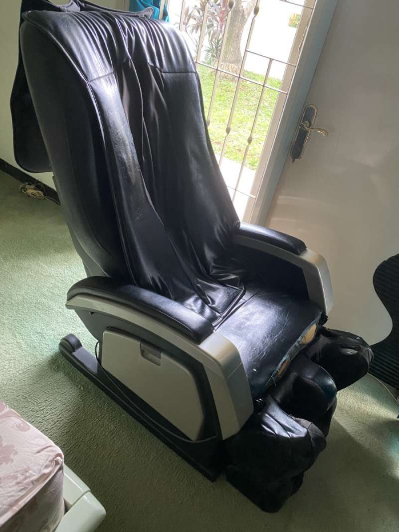 Jual Kursi Pijat Elektrik Massage Chair Sanyo Perfect Health Di Seller ...