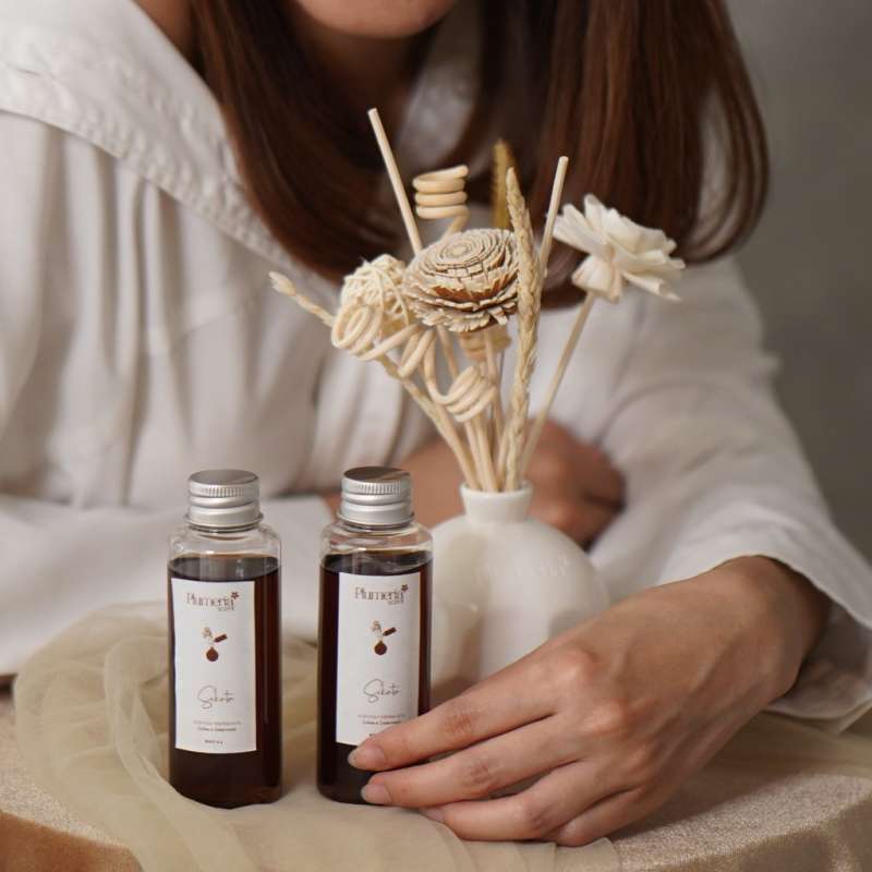 Jual Plumeria Scent Ceramic Reed Diffuser - Sekata (coffee & Cedarwood ...