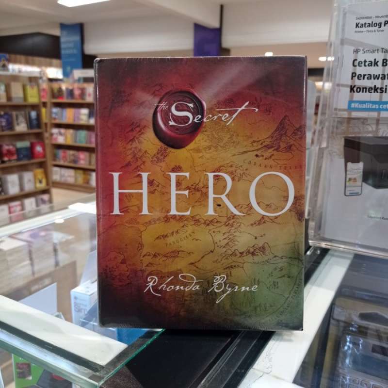 Promo Buku The Secret Hero Original Gramedia Diskon 23% Di Seller Sumijayeti Store - Kebon ...