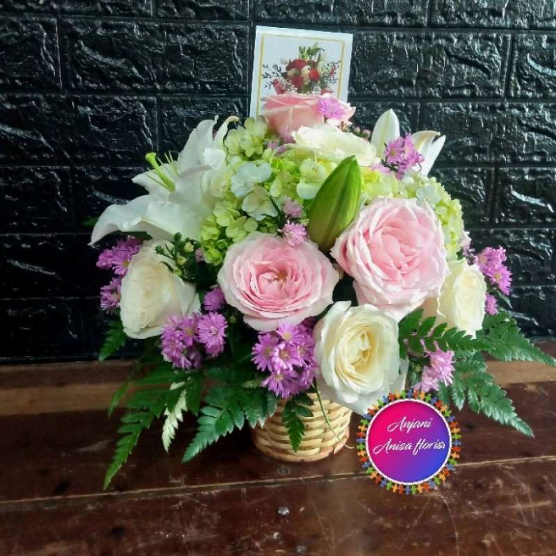 Jual Rangkaian Bunga Meja/kado Ulang Tahun/kado Lainnya/ Dill Di Seller ...