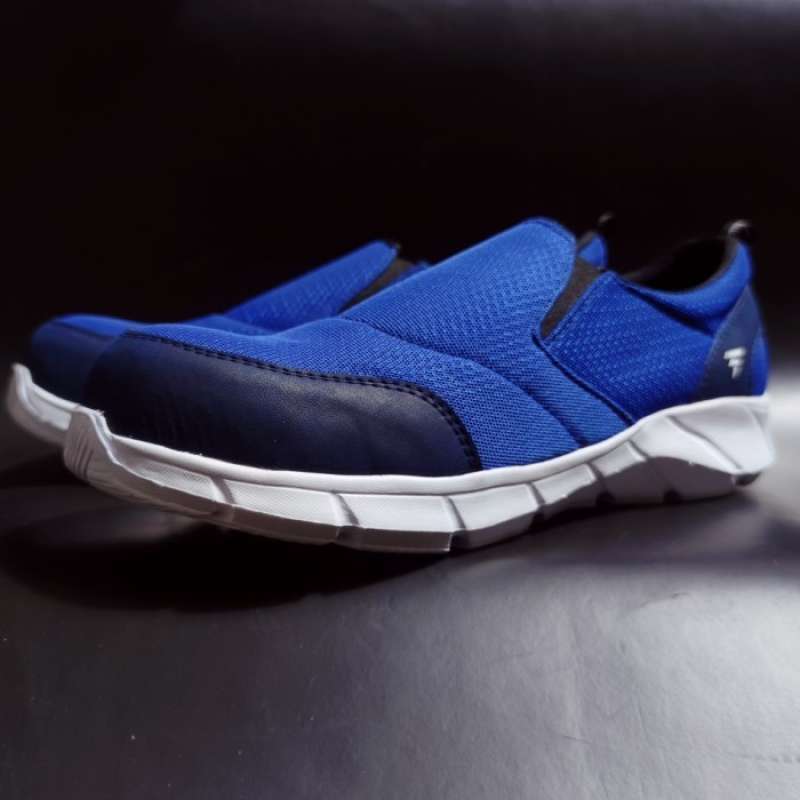 Jual Tanaga Slip On Sepatu Proyek Safety Ujung Besi Steel Toe Sporty ...