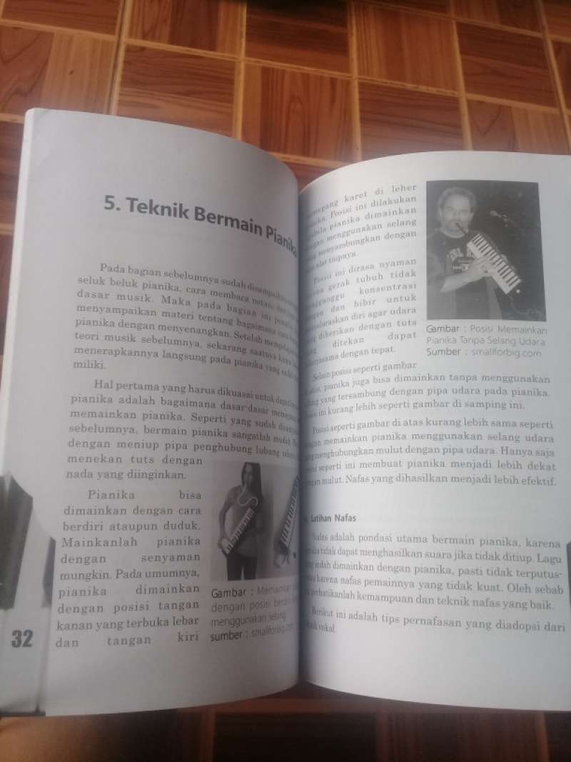 Promo Buku Panduan Cara Memainkan Pianika Dan Recorder Diskon 23% Di ...