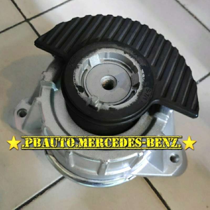 Promo Engine Mounting W204 W212 Mercedes Benz / Pangkon Mesin Mercy ...