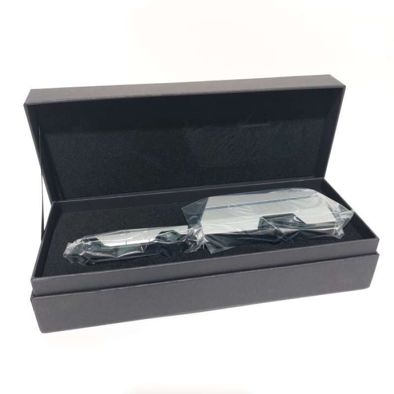 Promo Tesla Cybertruck Box Deluxe Xcartoys Skala 64 Diecast Diskon 23% ...