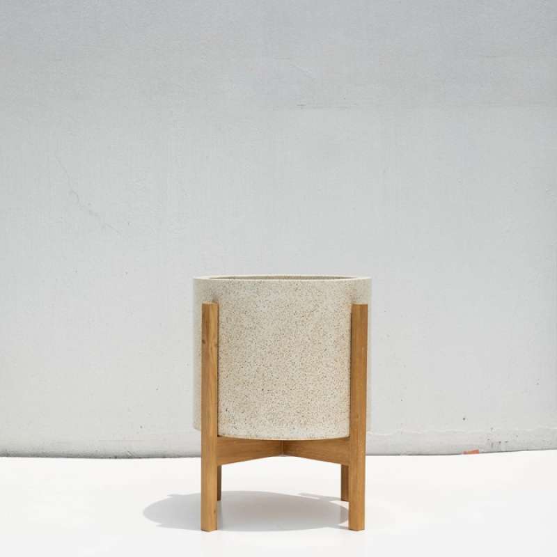 Jual Pot Tanaman Concrete Cylinder Short + Wood Standing Di Seller ...