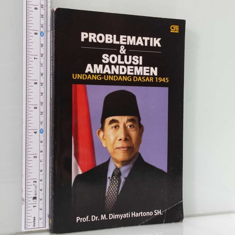 Jual Problematika & Solusi Amandemen Undang Undang Dasar 1945 Prof ...
