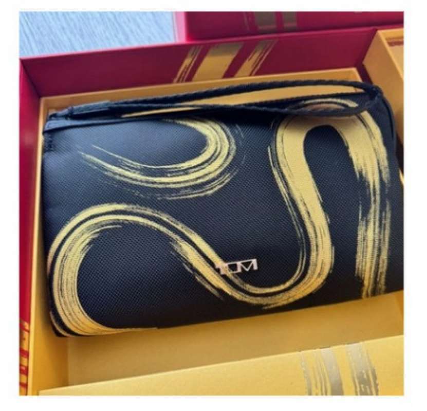 Jual Tumi Chinese New Year Snake Edition 2025 Gift Set - Black Yellow ...